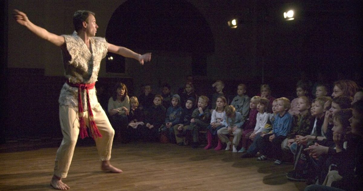 Børneteater: I Guder! - Kulturmuseet | Vejlemuseerne